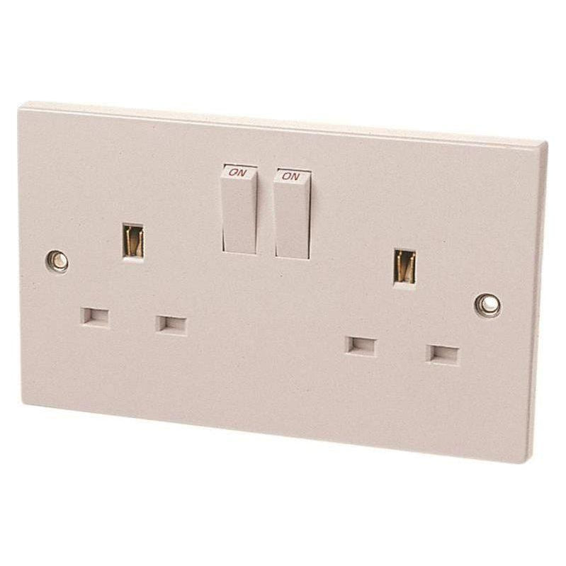 240V vs 110V: What’s the Difference and Which Should You Use on Site ...
